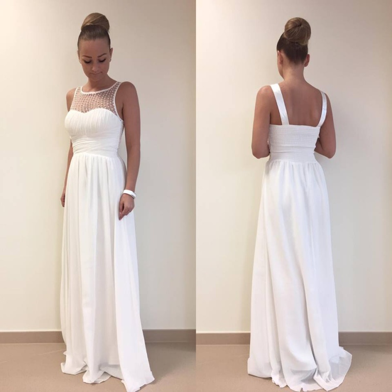 Valge pärlitega kleit @ HFashion